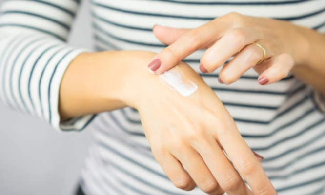 เอ็กซ์ตราดีพฮีท® (Extra Deep Heat®) - Hello Khunmor