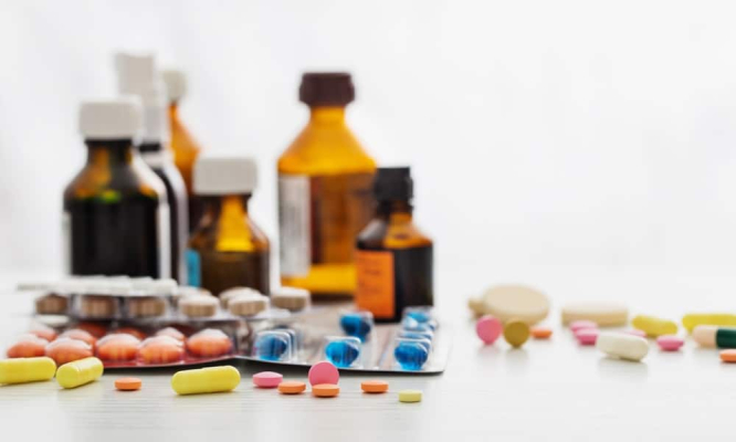 ไทโรทริซิน (Tyrothricin) - Hello Khunmor