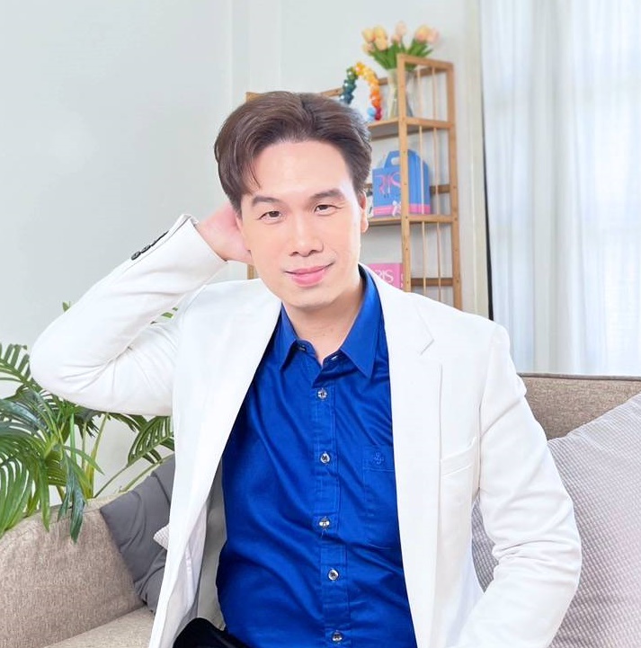 น.พ.สิทธา ลิขิตนุกูล (หมอกอล์ฟ), Hello Khunmor